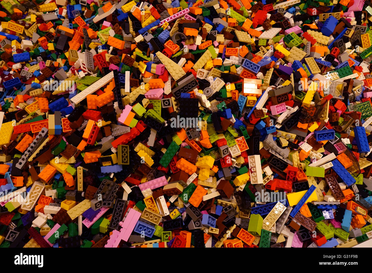 Legos building hi-res stock photography and images - Alamy