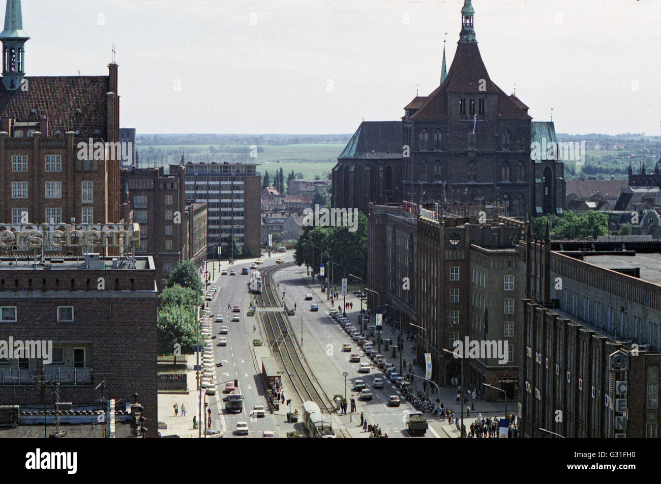 Ddr architecture hi-res stock photography and images - Alamy