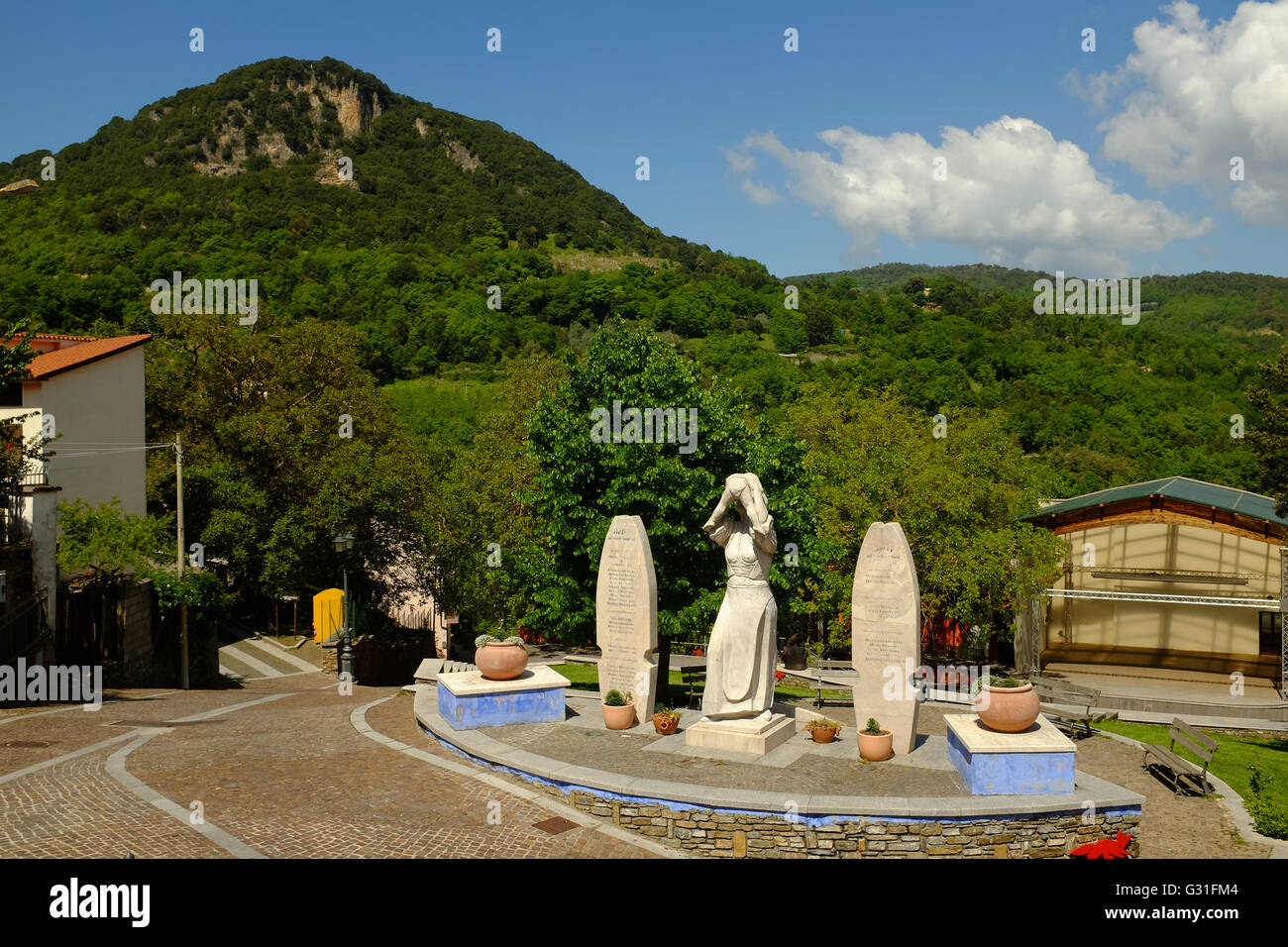 Orgosolo hi-res stock photography and images - Alamy