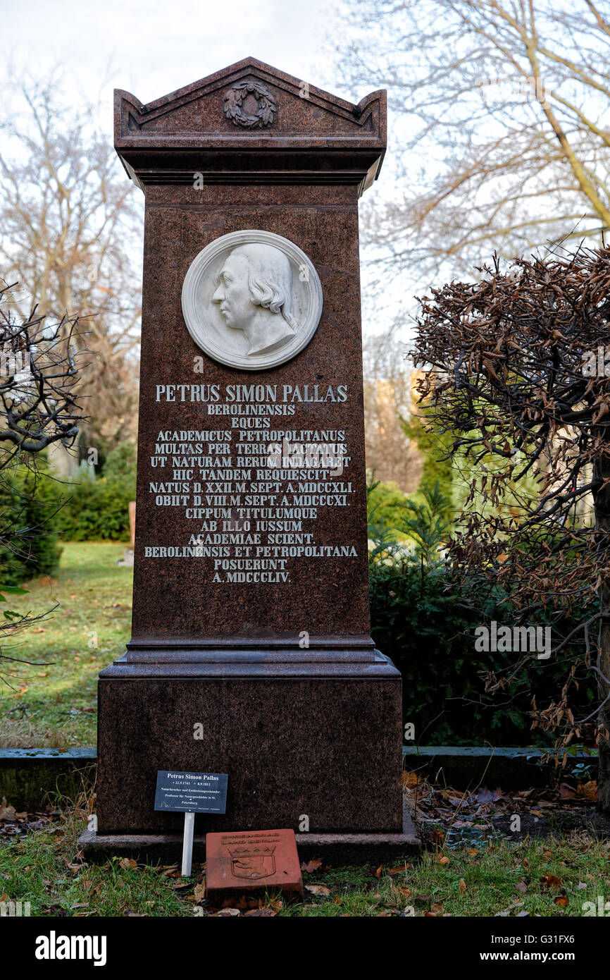 Berlin, Germany, honorary grave of Pallas Stock Photo - Alamy