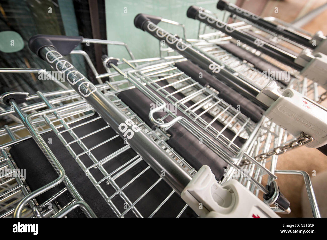 Co operative co op shopping trolley hi-res stock photography and images ...