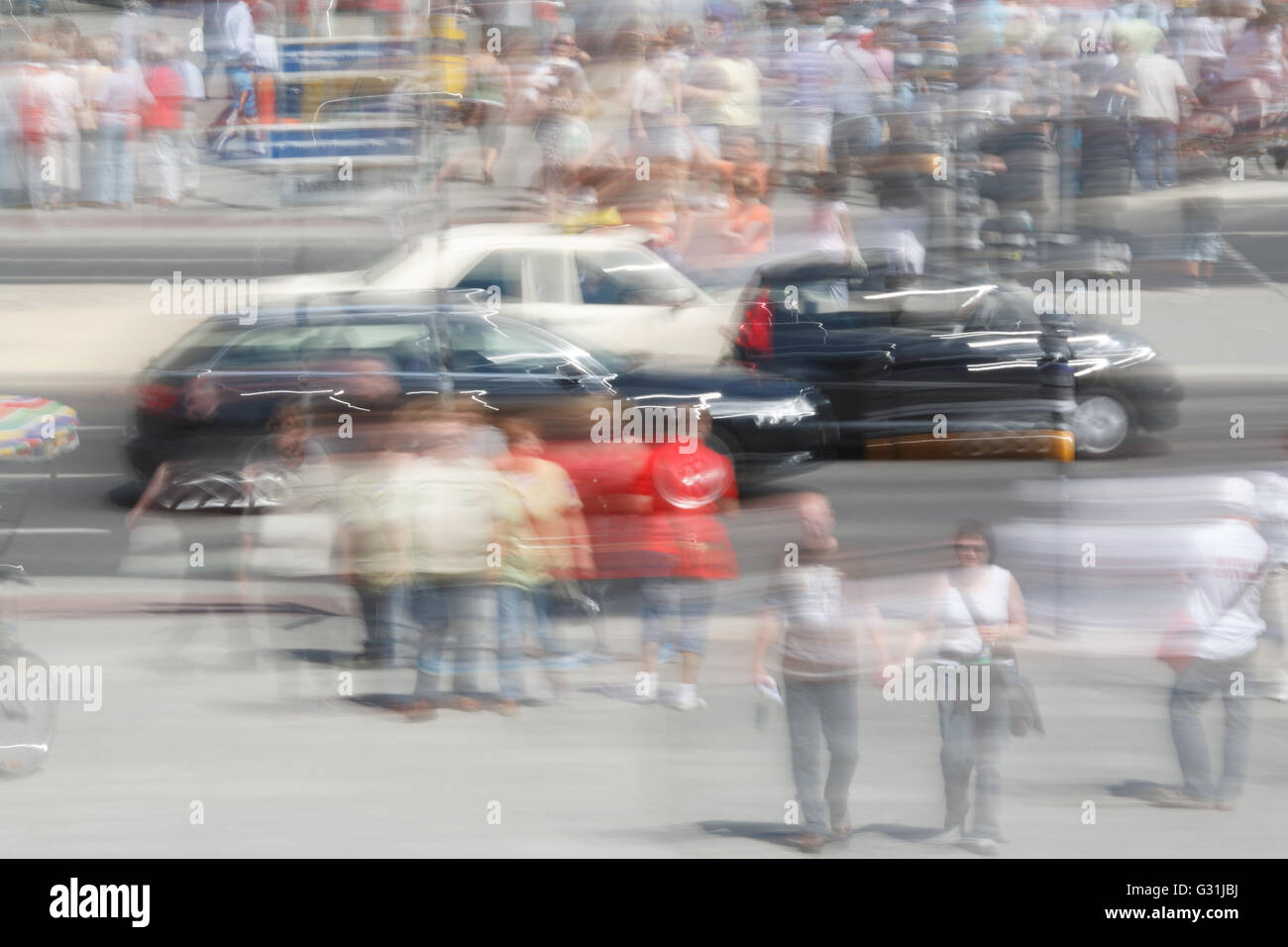 Many people in potsdamer platz hi-res stock photography and images - Alamy
