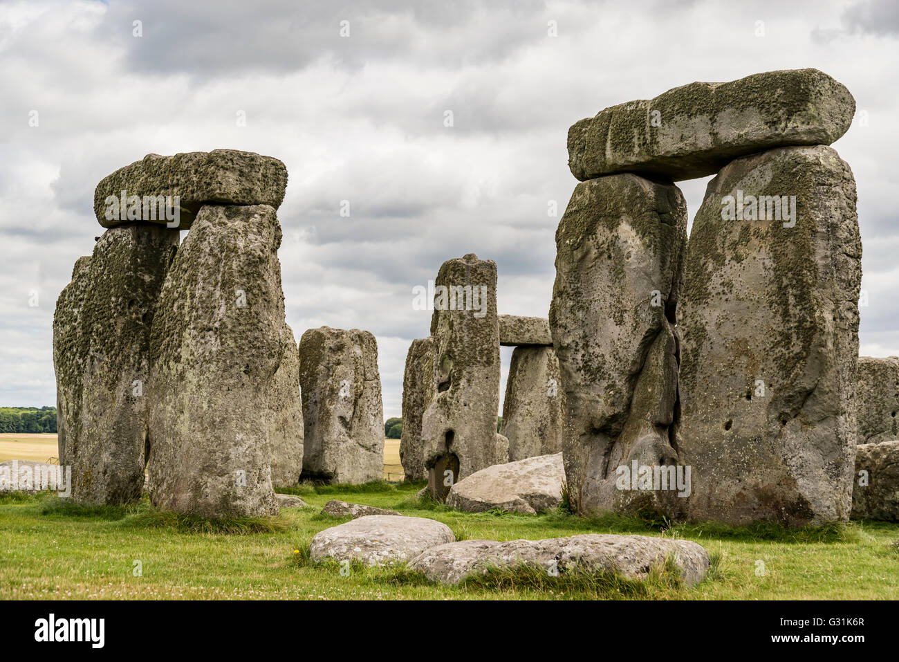 ancient prehistoric Stonehenge Stock Photo - Alamy