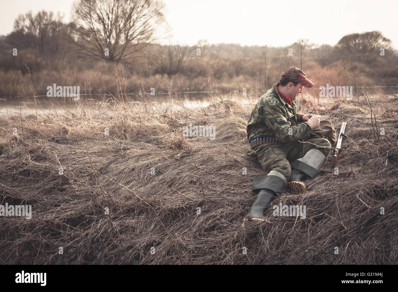 Male hunter sunrise hi-res stock photography and images - Alamy