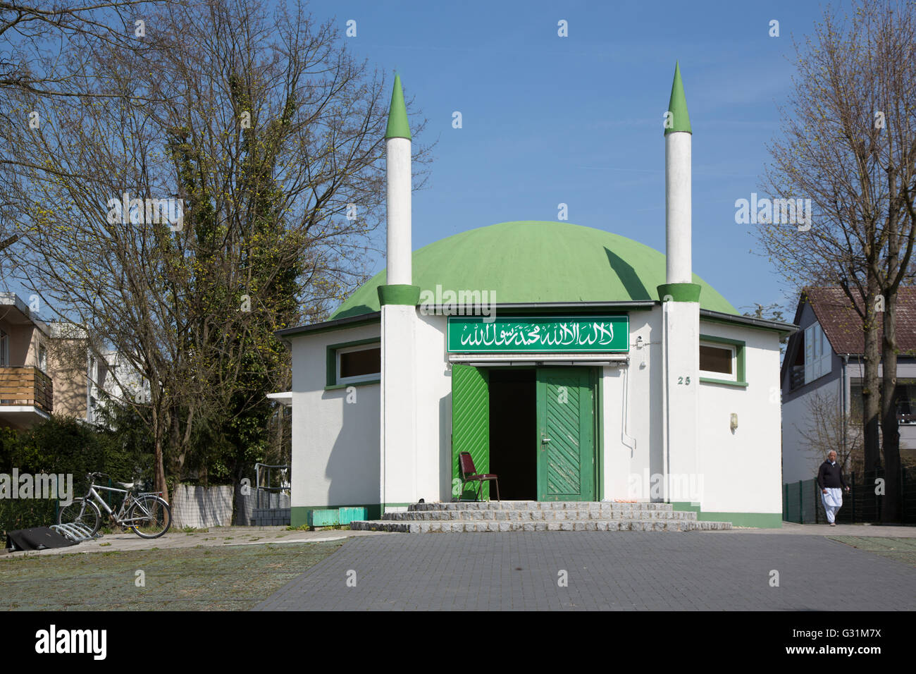 Ahmadiyya Mosque High Resolution Stock Photography and Images - Alamy