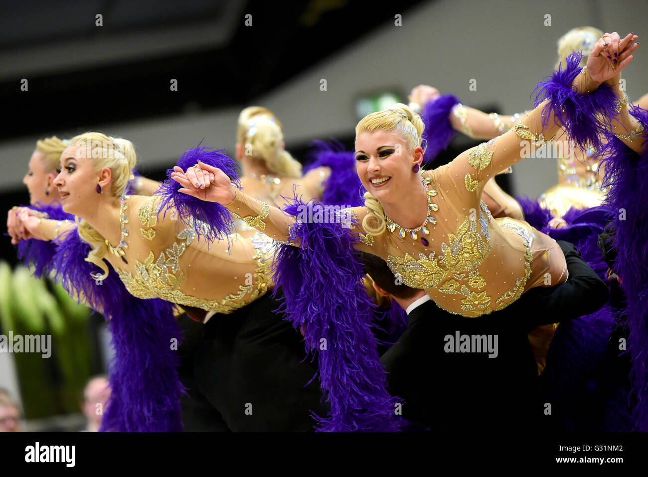 Formation dancing hi-res stock photography and images - Alamy
