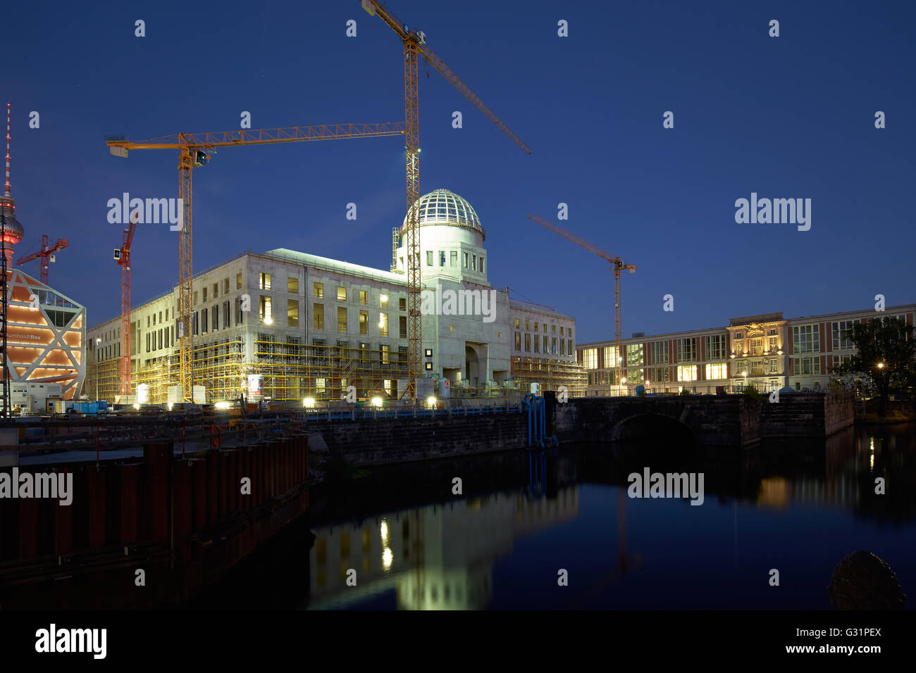 Info box construction site hi-res stock photography and images - Alamy