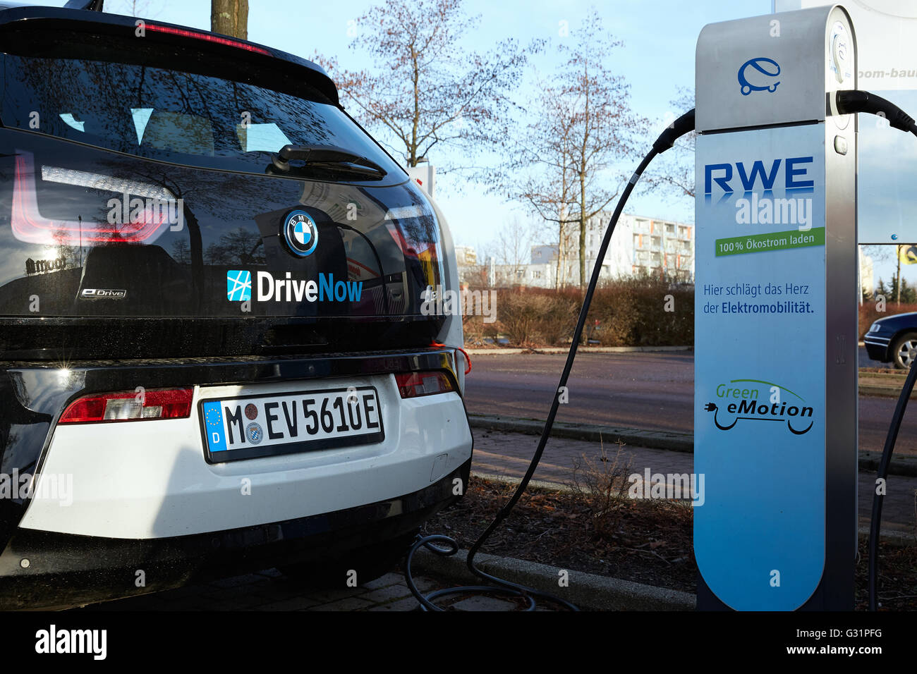 Berlin, Germany, electric vehicle at a Ladestaion Stock Photo - Alamy