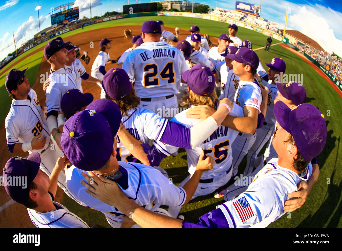 Baton Rouge, LA, USA. 05th June, 2016. LSU outfielder Beau Jordan (24 ...