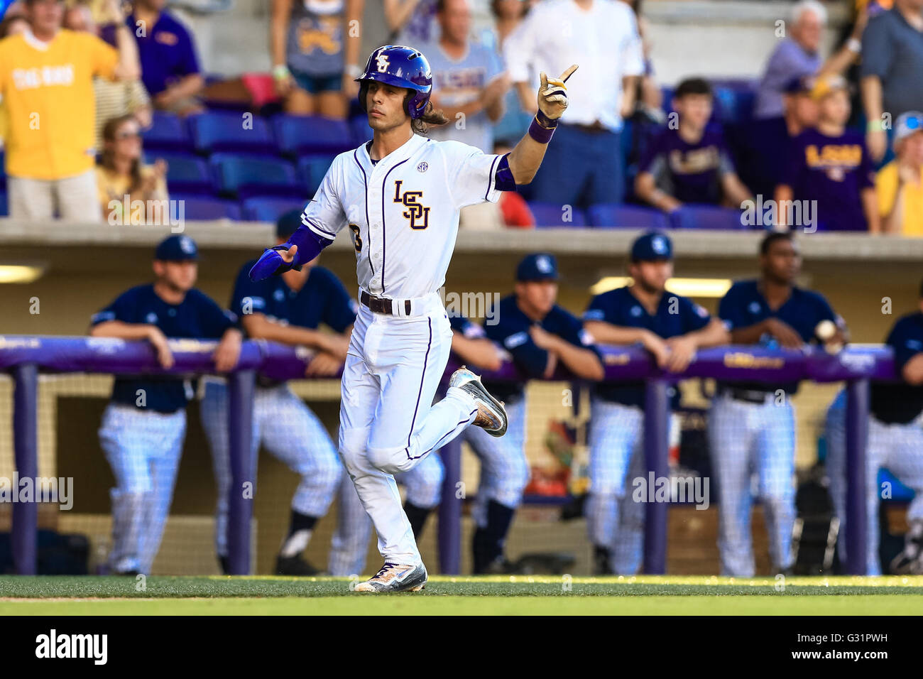 Baton Rouge, LA, USA. 05th June, 2016. LSU infielder Kramer Robertson ...