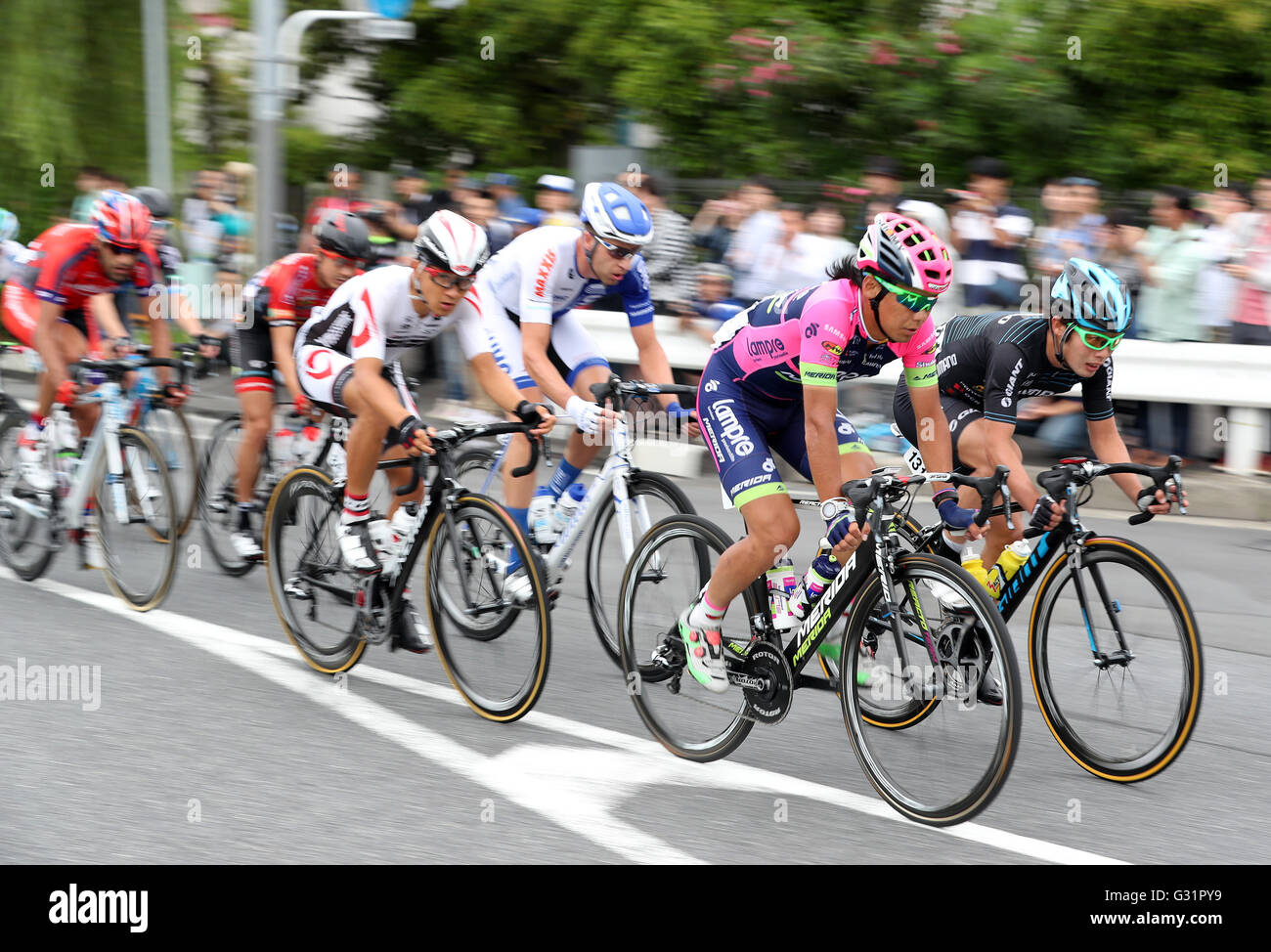 Japanese olympic cyclist hi-res stock photography and images - Alamy