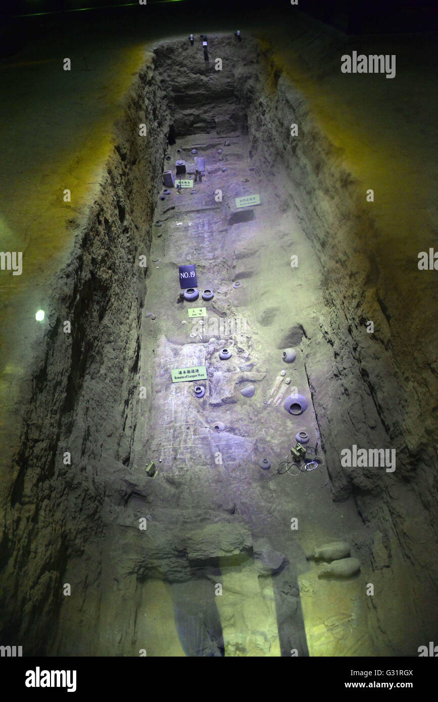 Mausoleum of han yang ling near xian hi-res stock photography and ...