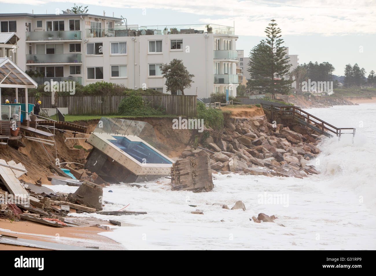 Coastal erosion house australia hi-res stock photography and images - Alamy