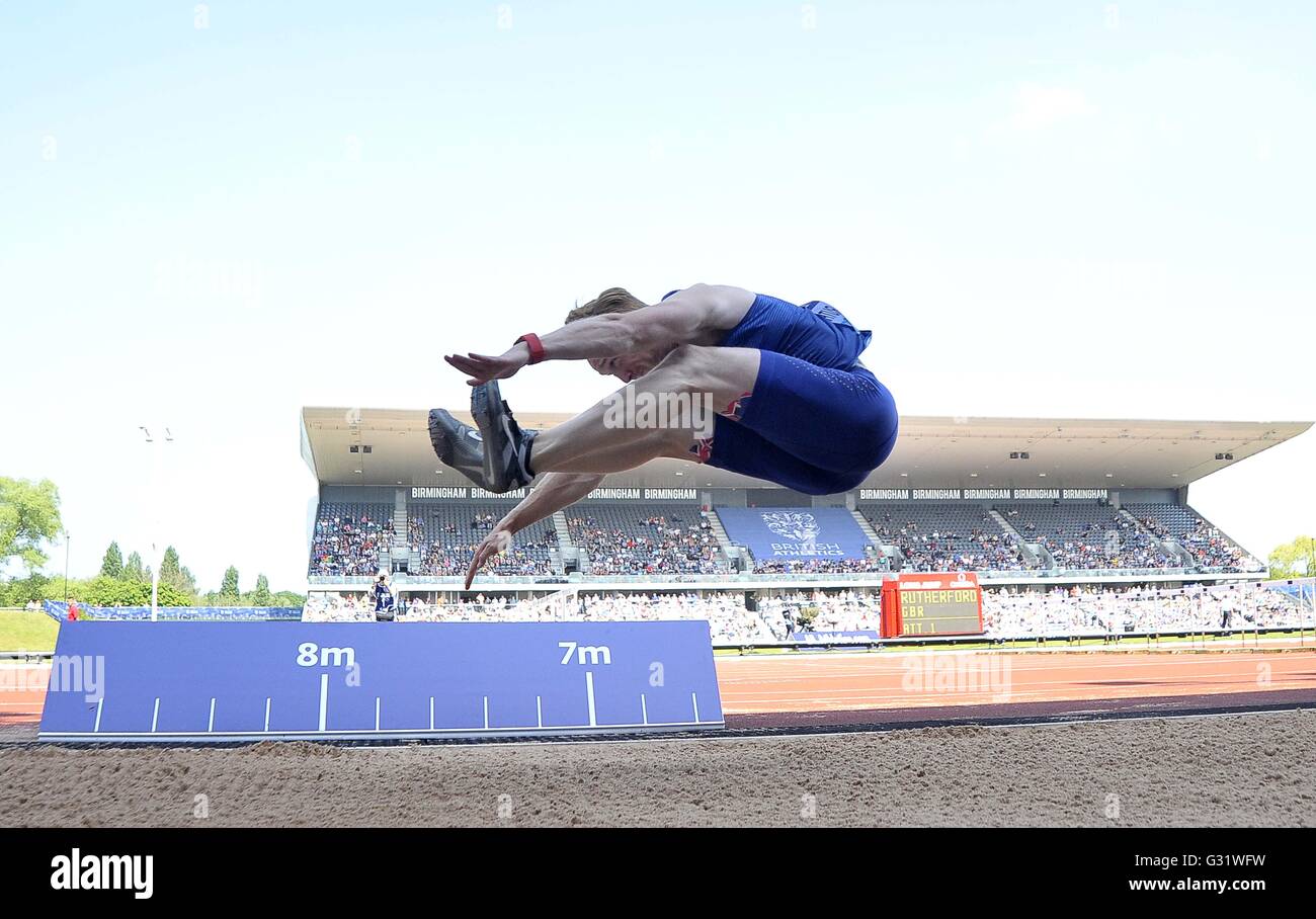 Greg rutherford long jump hi-res stock photography and images - Alamy