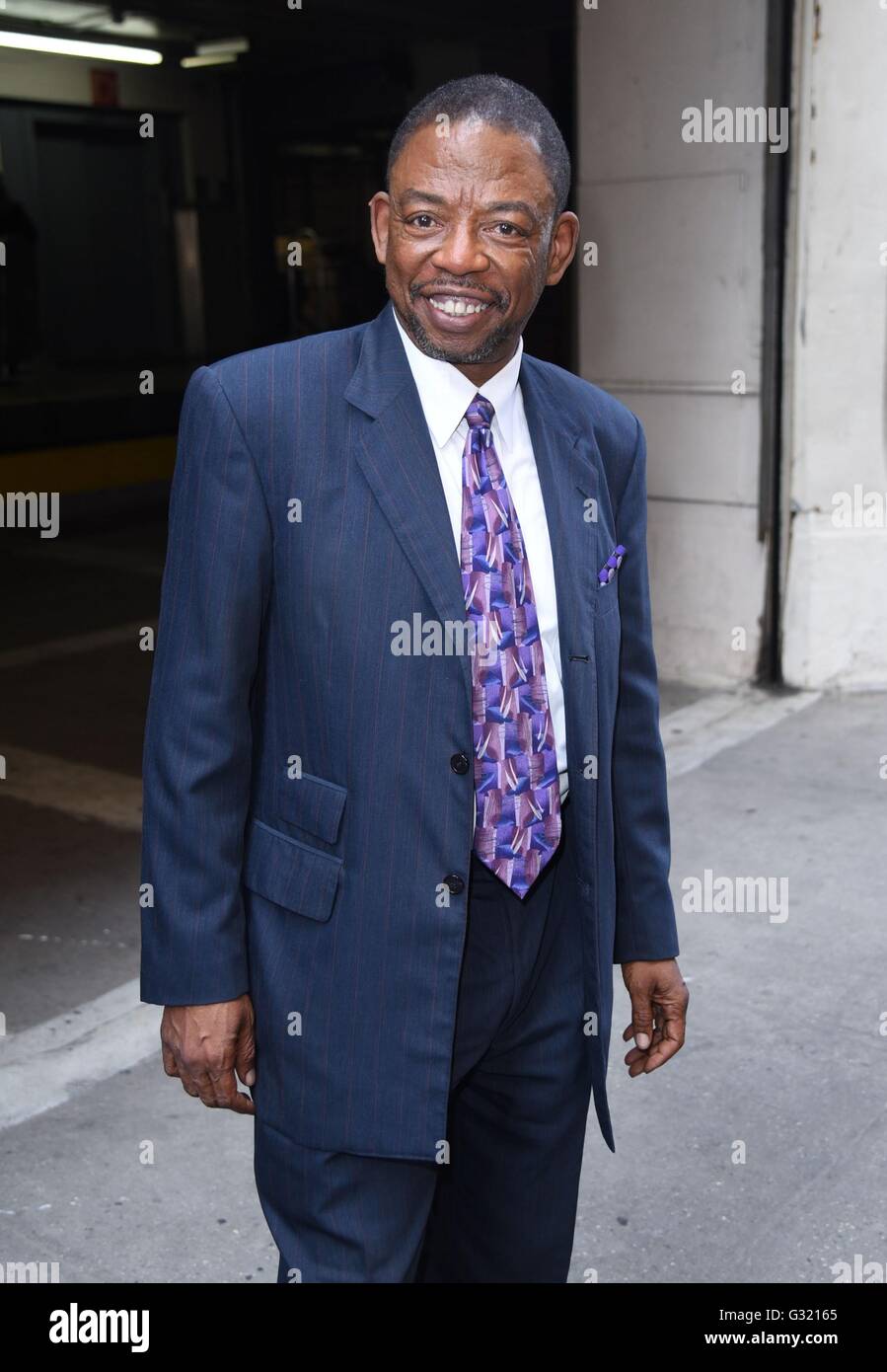 Carl douglas celebrity candids mon paparazziec hi-res stock photography ...