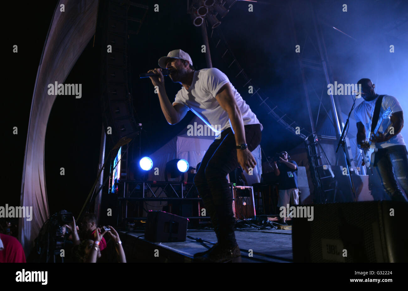 Virginia Beach, VIRGINIA, USA. 4th June, 2016. SAM HUNT, country singer ...