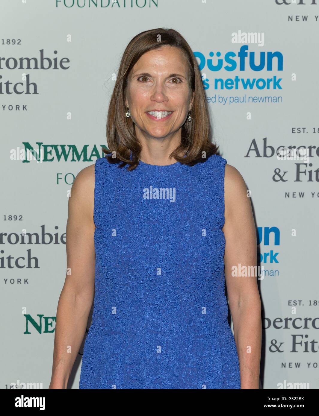 Mary beth powers hi-res stock photography and images - Alamy