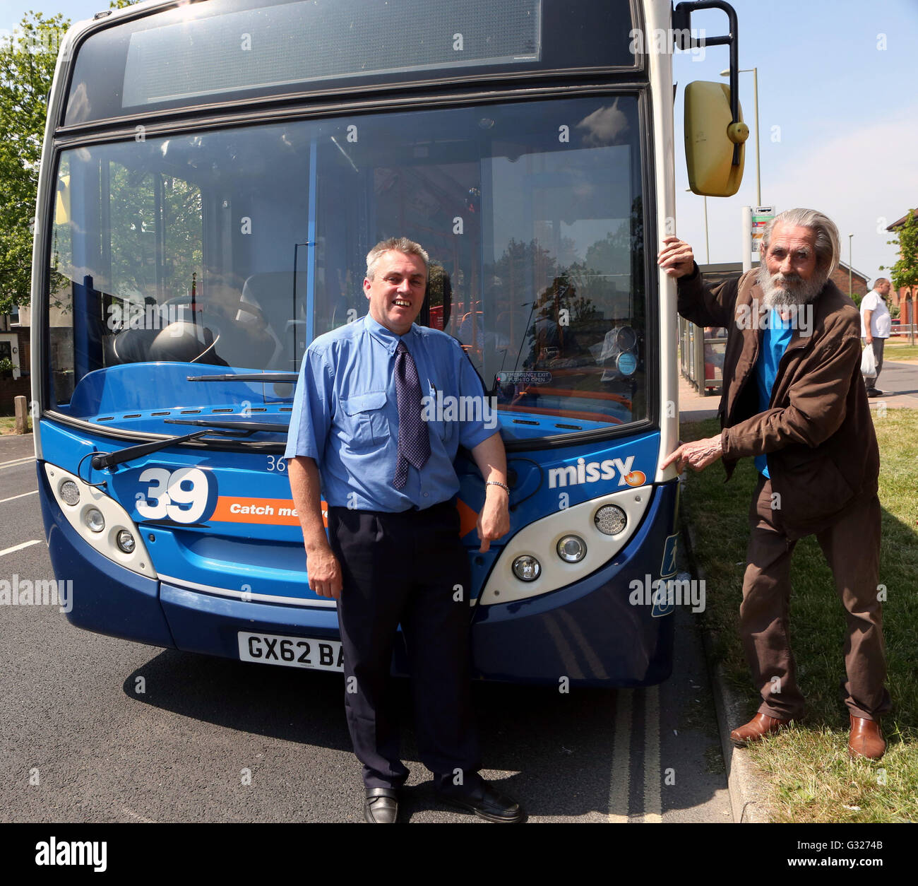 Missy cat hi-res stock photography and images - Alamy