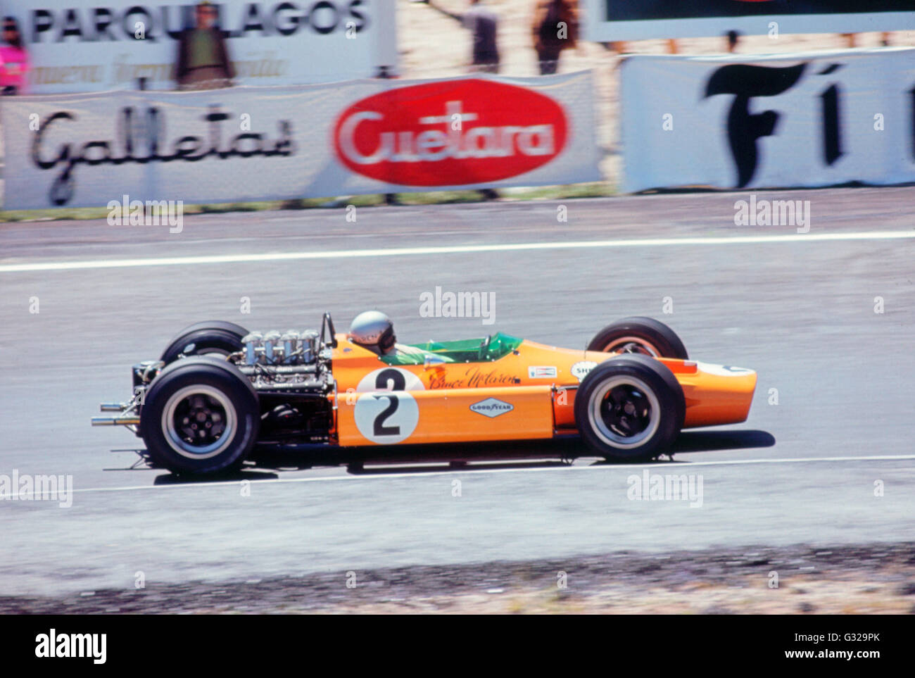 McLaren Ford, Bruce McLaren 1968 Dutch Grand Prix Stock Photo - Alamy