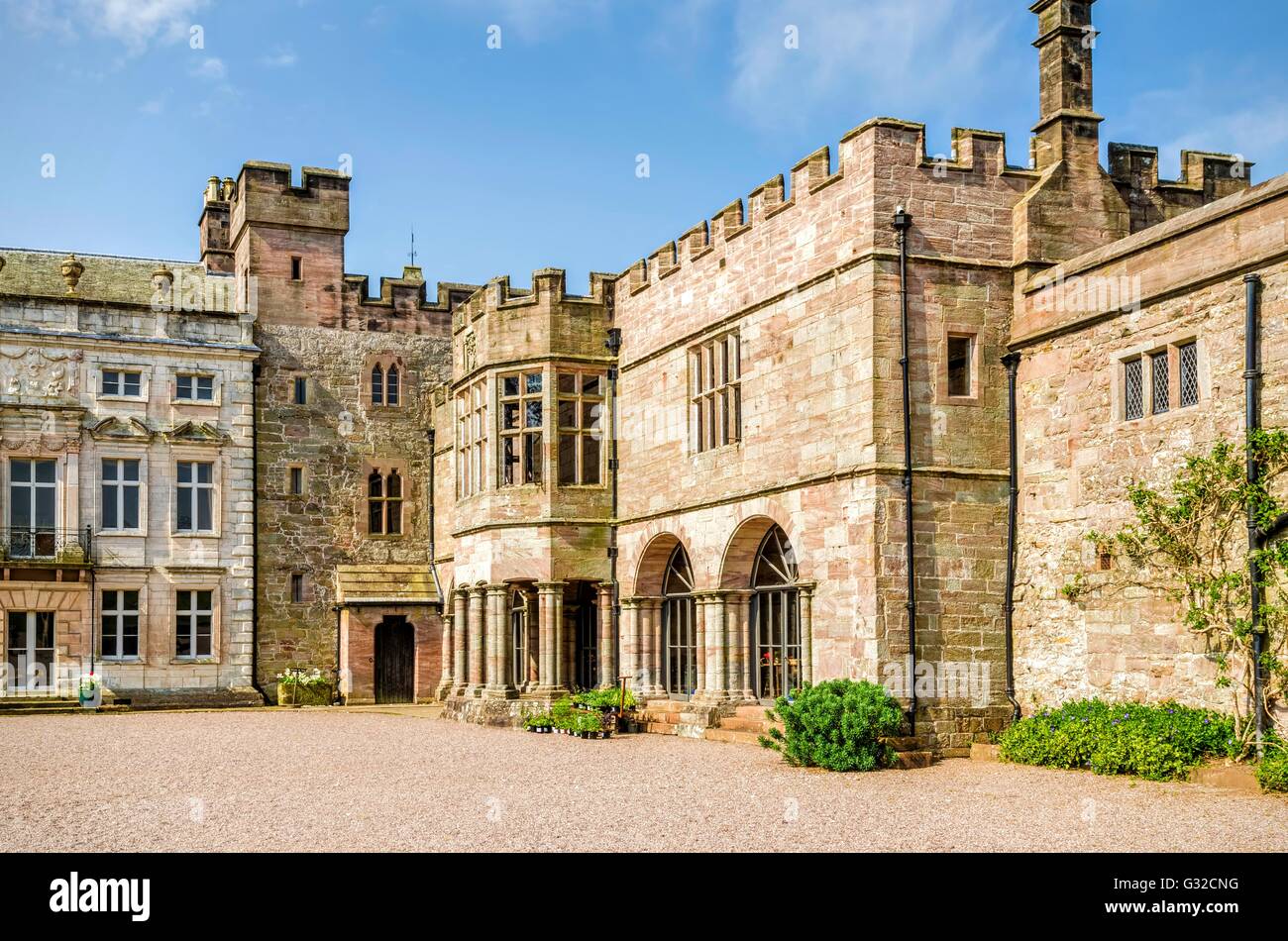 Interior courtyard facade hi-res stock photography and images - Alamy