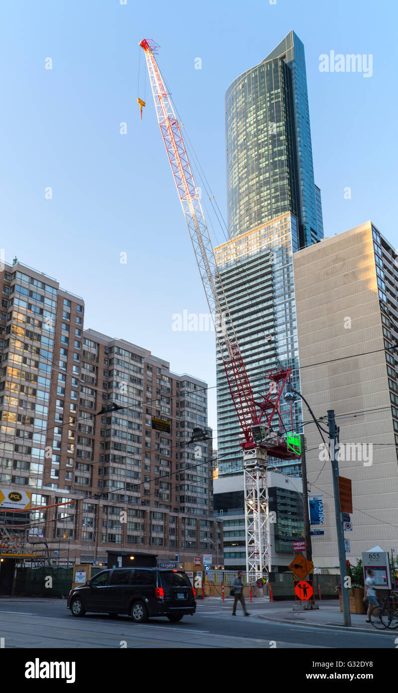Yonge and gerrard architecture hi-res stock photography and images - Alamy