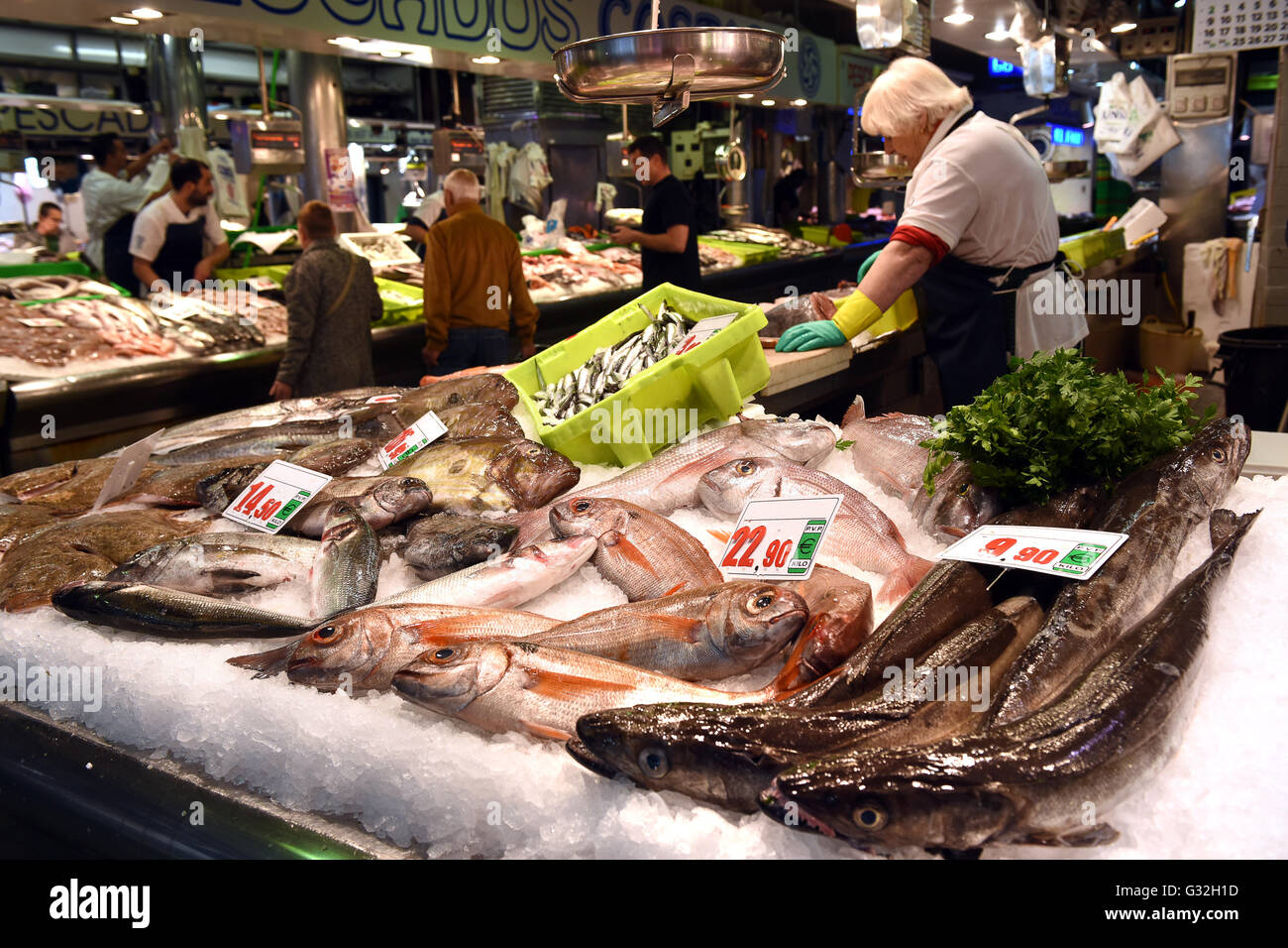 Santander fish market in spain hi-res stock photography and images - Alamy