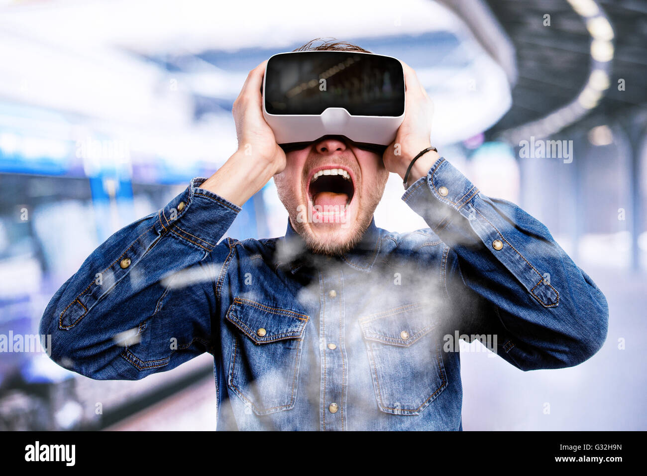 360 vr train hi-res stock photography and images - Alamy