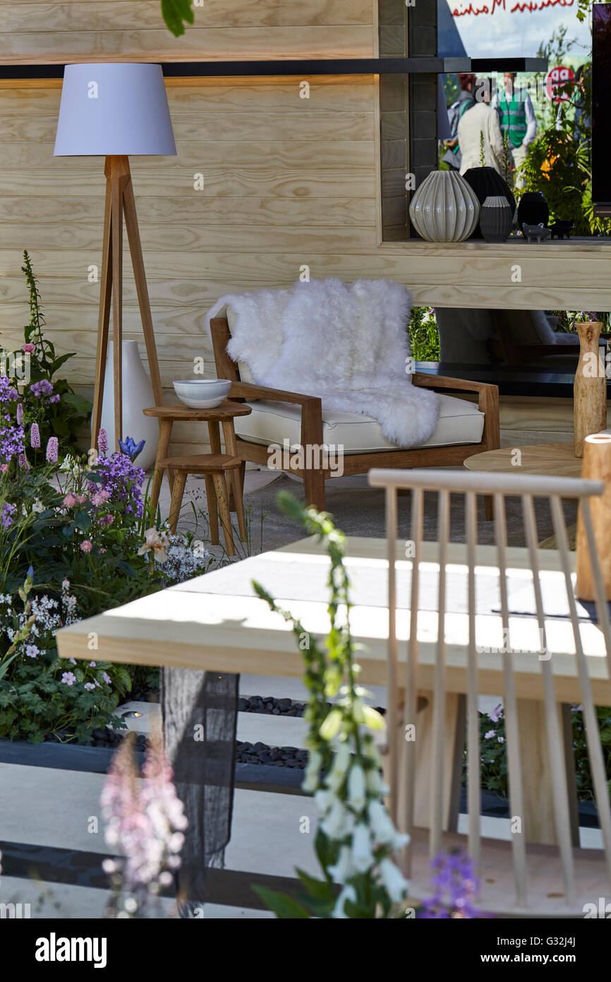 Chelsea Flower Show 2016 The LG Smart Garden Hay Joung Hwang Stock ...