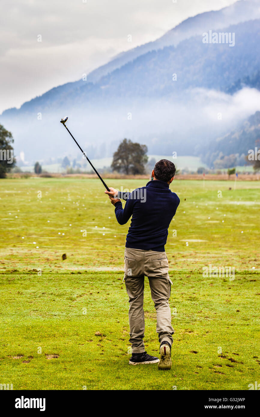 Golf driving range distance hi-res stock photography and images - Alamy
