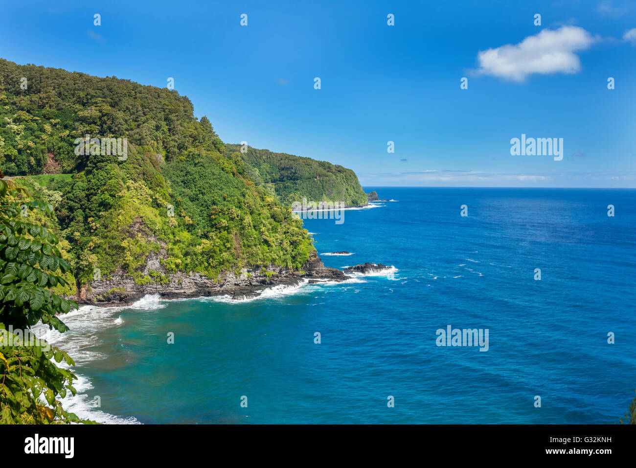 Hana Road, located on Maui, Hawaii is one of the most beautiful places ...