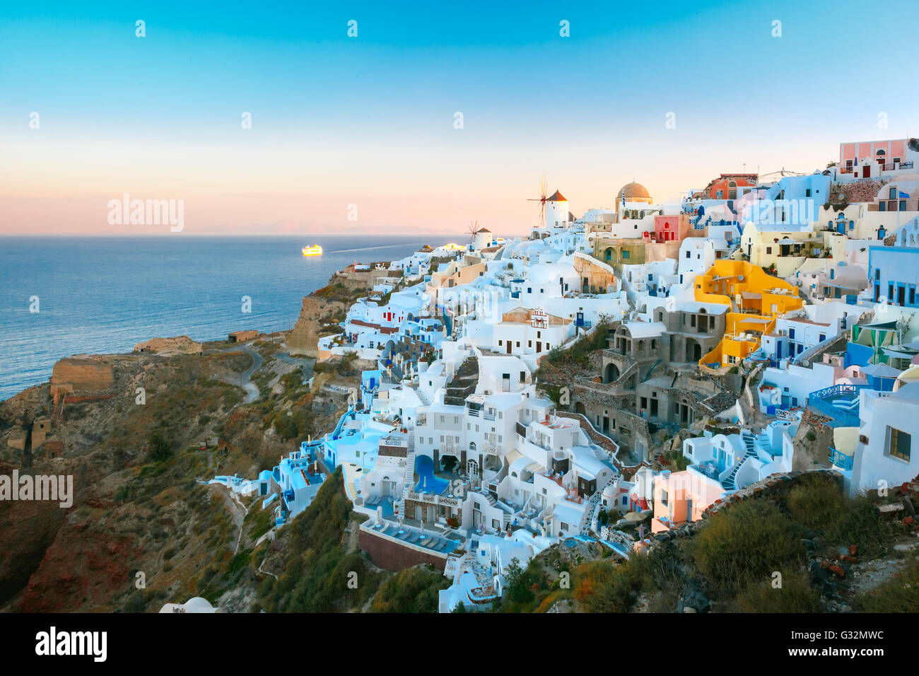 Santorini sunrise sunset scenery hi-res stock photography and images ...