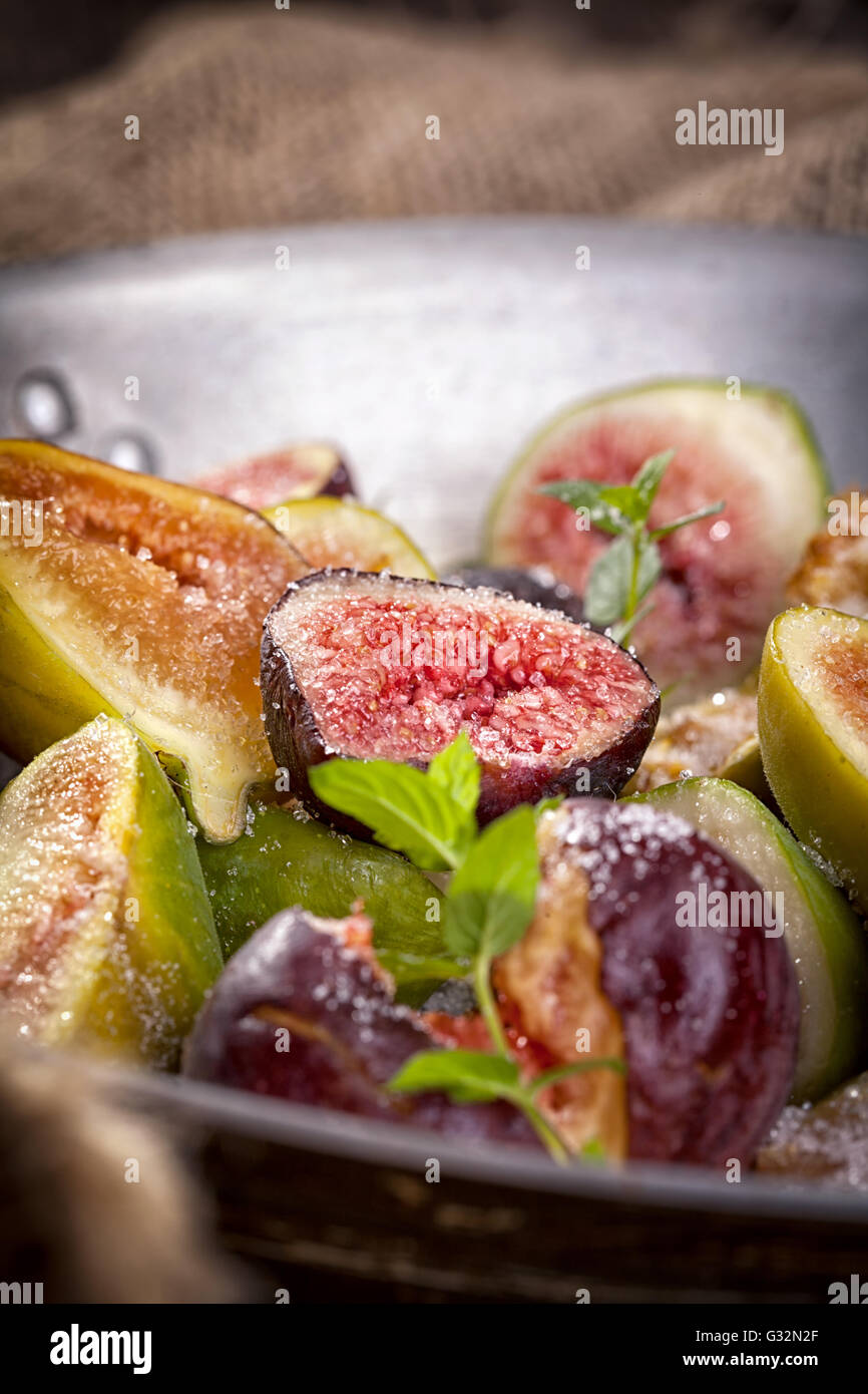Different varieties of figs Stock Photo - Alamy