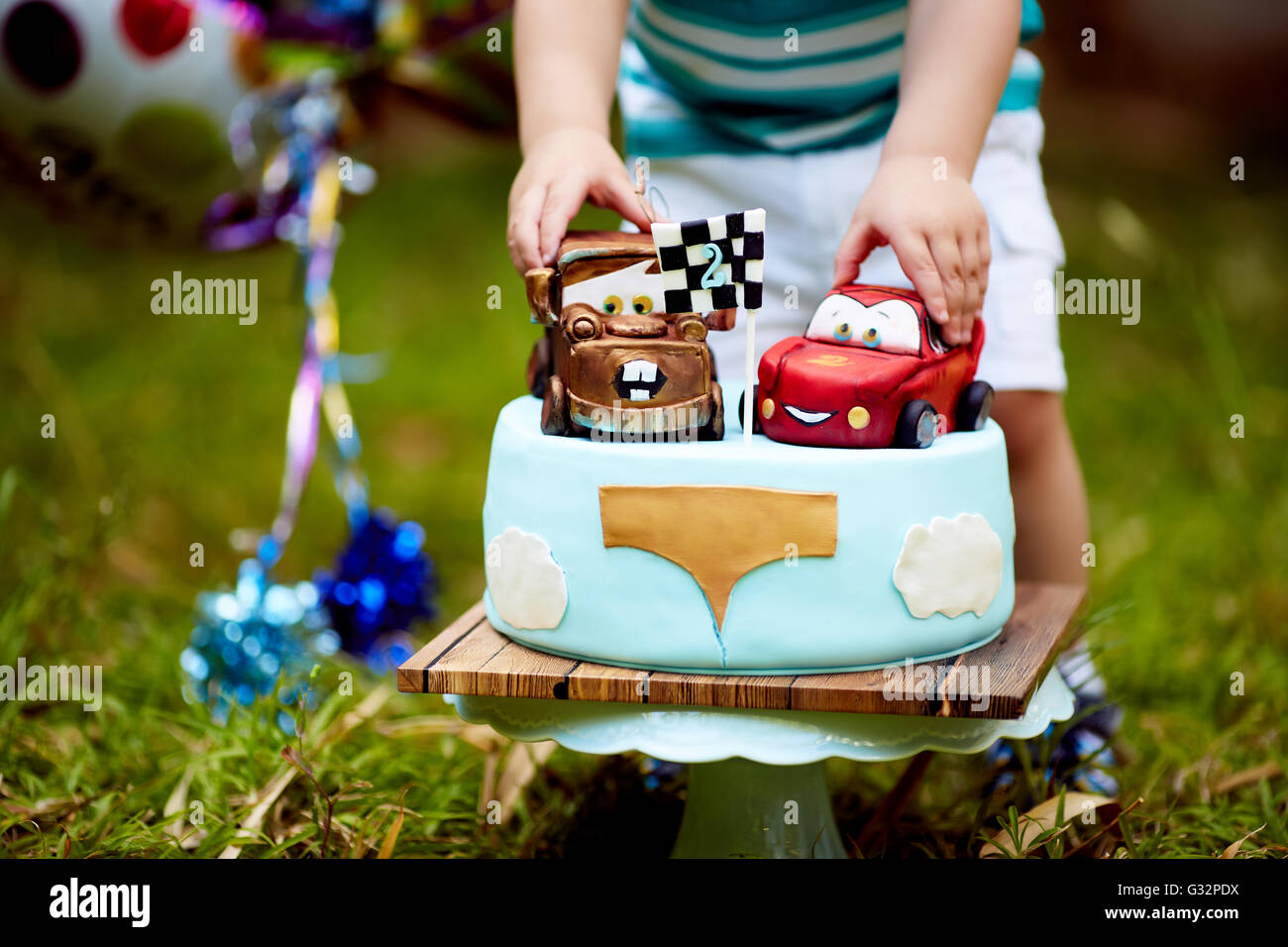Lightning mcqueen car hi-res stock photography and images - Alamy