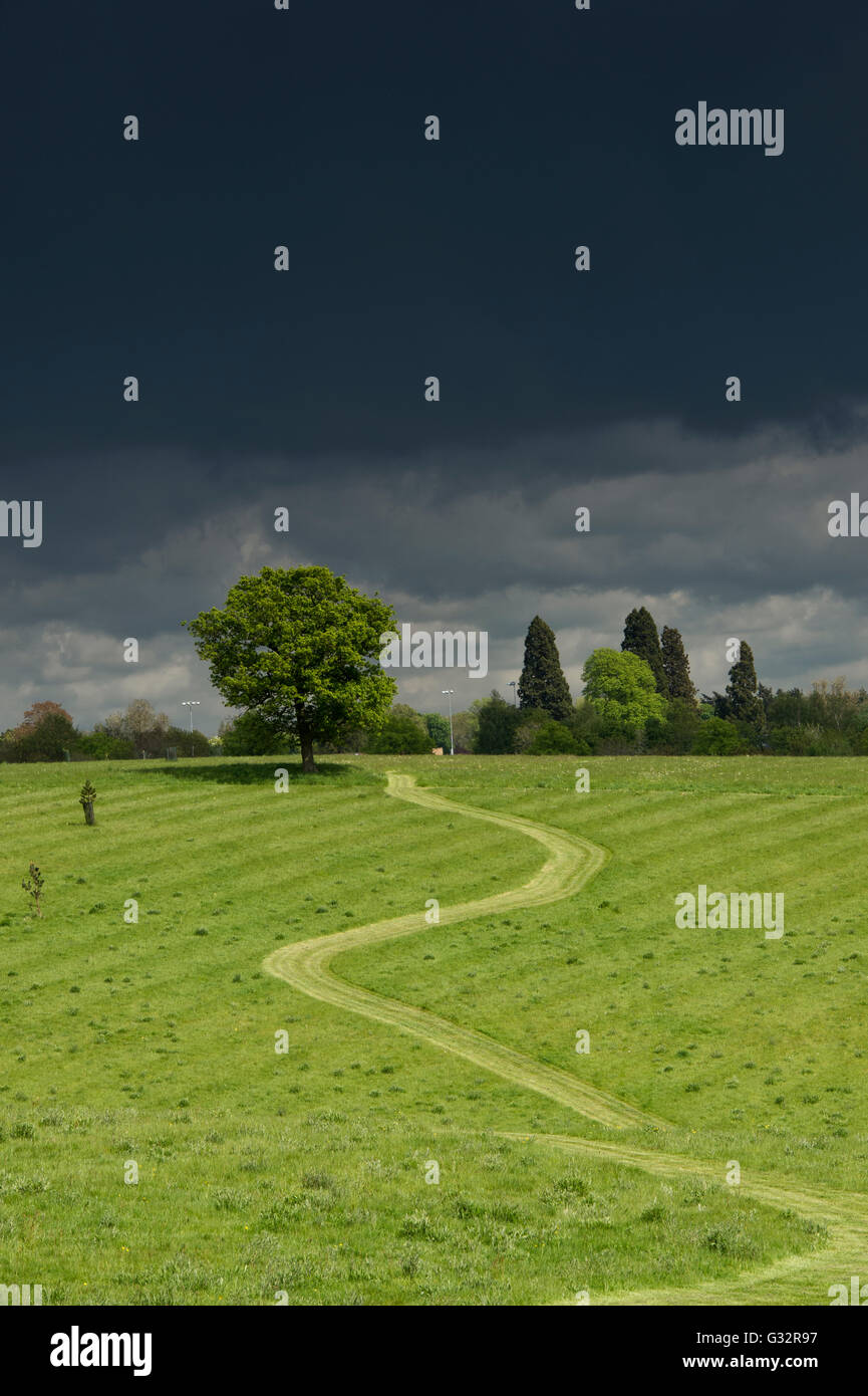 Light through dark skies hi-res stock photography and images - Alamy