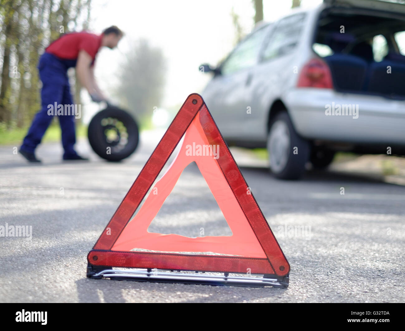 Breakdown service vehicle hi-res stock photography and images - Alamy