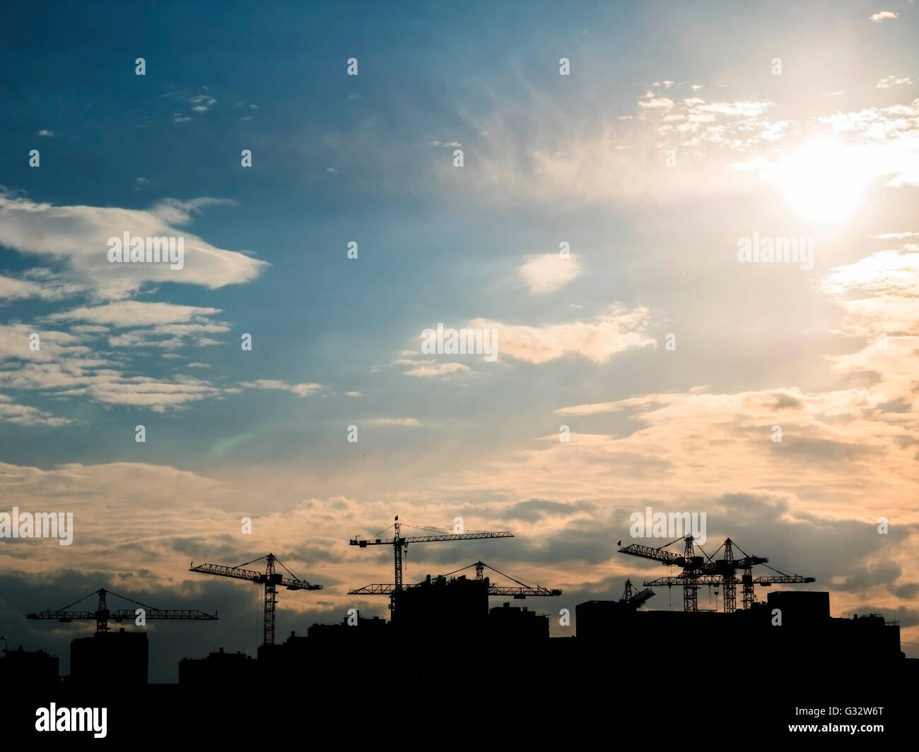 Construction site sunset hi-res stock photography and images - Alamy