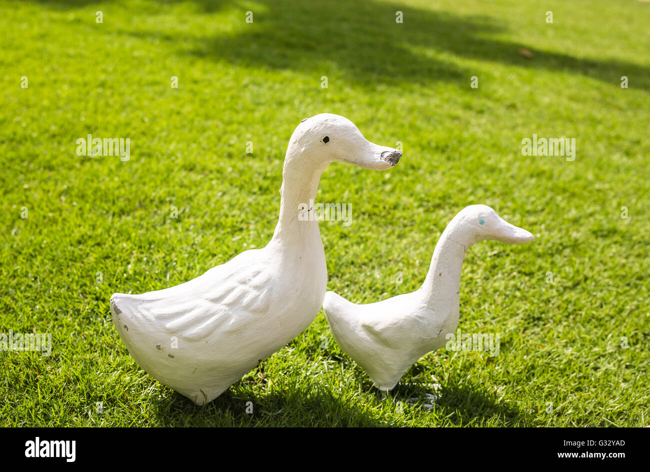 garden geese statues Stock Photo - Alamy