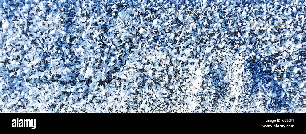 Snow texture close up on a sun Stock Photo - Alamy