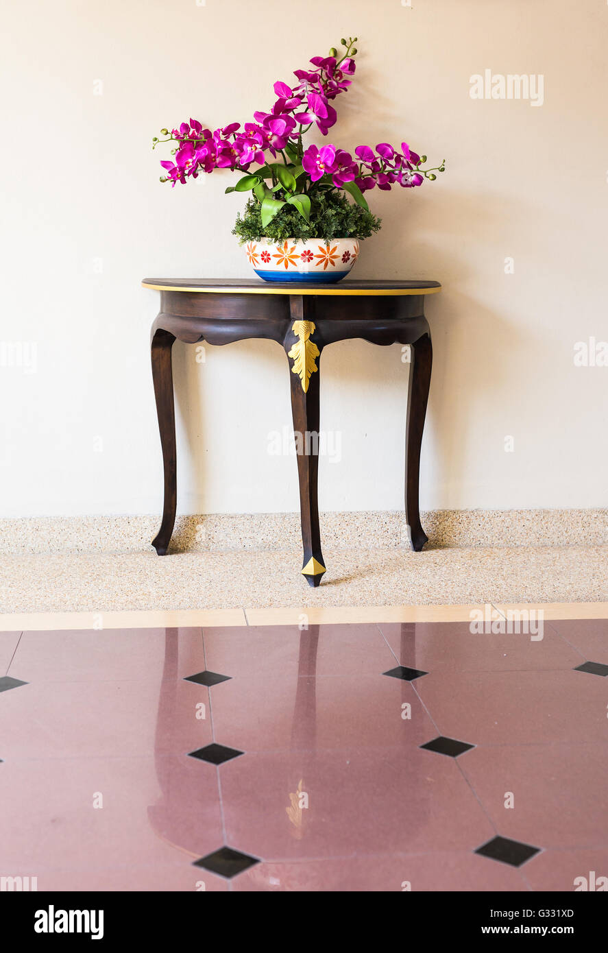 Beautiful flower pot Stock Photo - Alamy