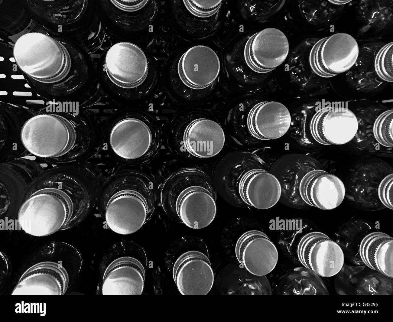 Aluminum bottlecap hi-res stock photography and images - Alamy