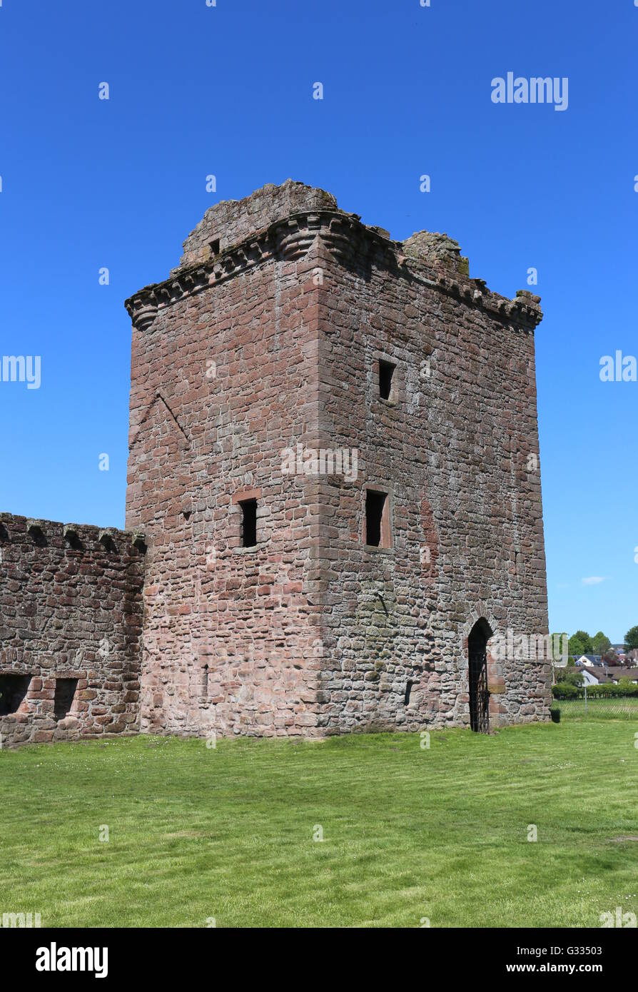 Ruins of Burleigh castle Scotland June 2016 Stock Photo - Alamy