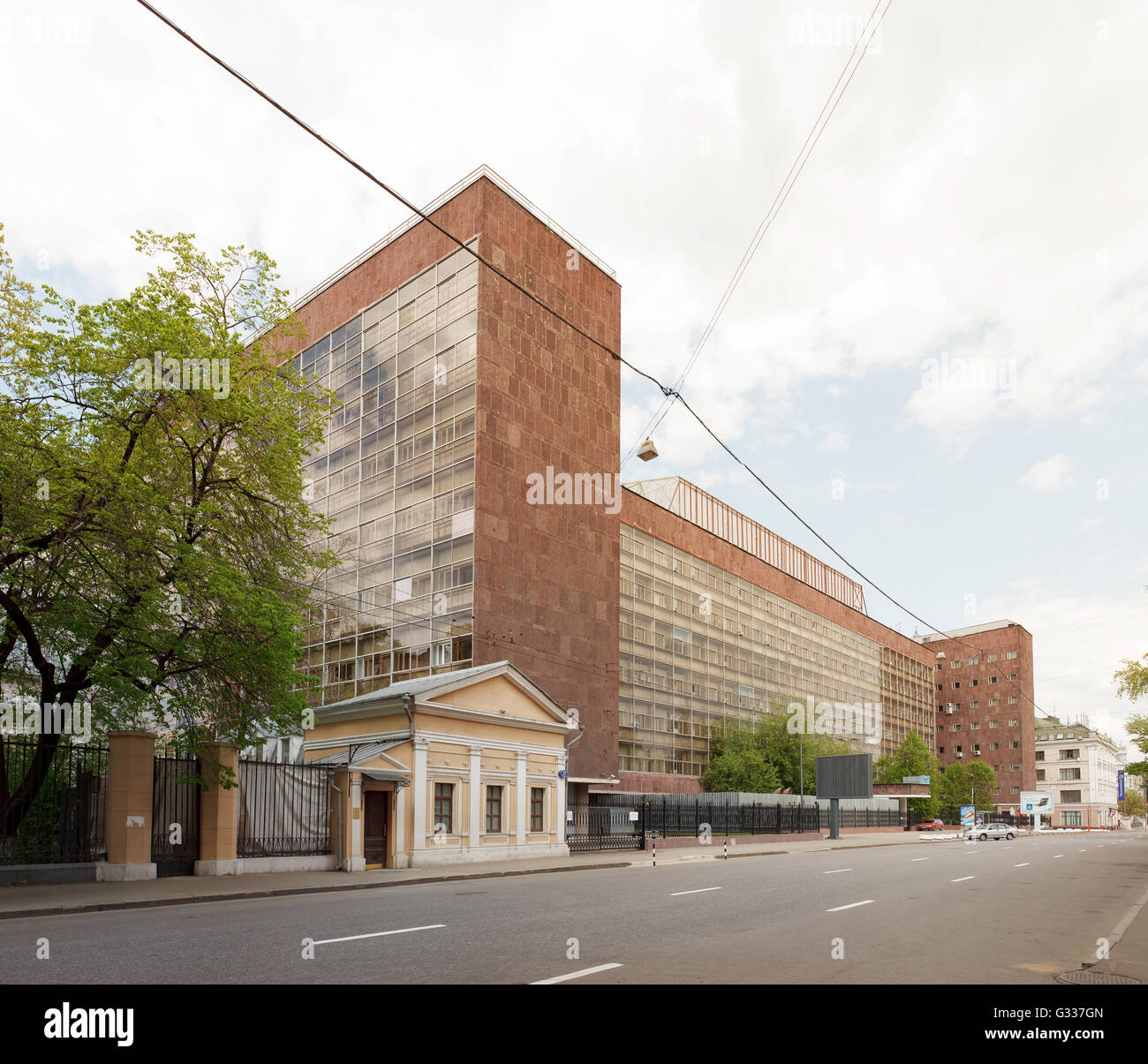 Federal State Statistics Service of Russia building by Le Corbusier ...