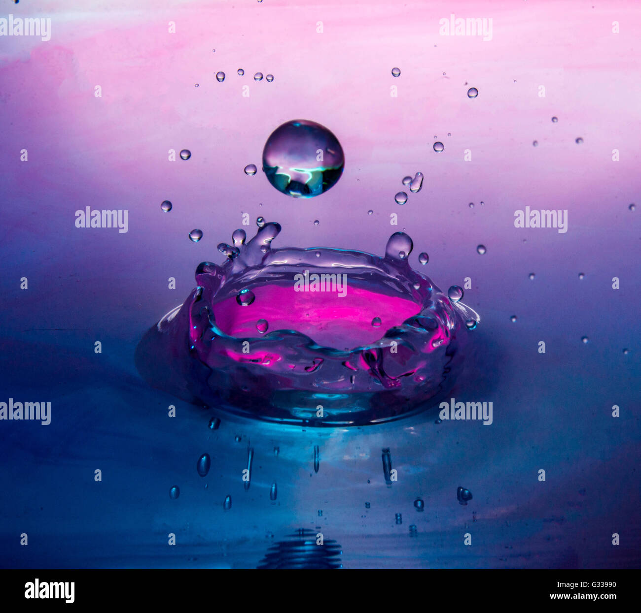 Falling water drop Stock Photo - Alamy