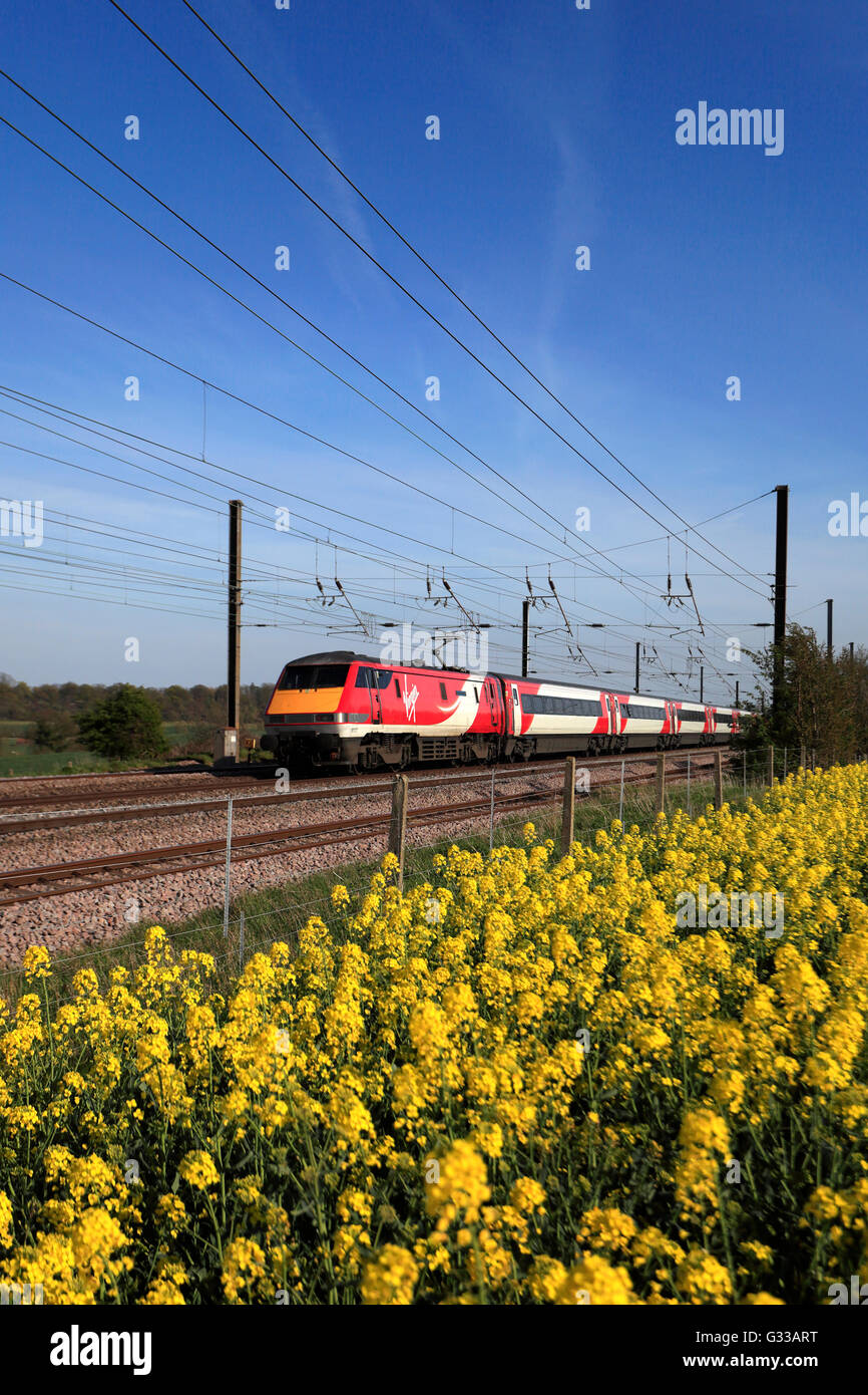 Virgin east coast train hi-res stock photography and images - Alamy