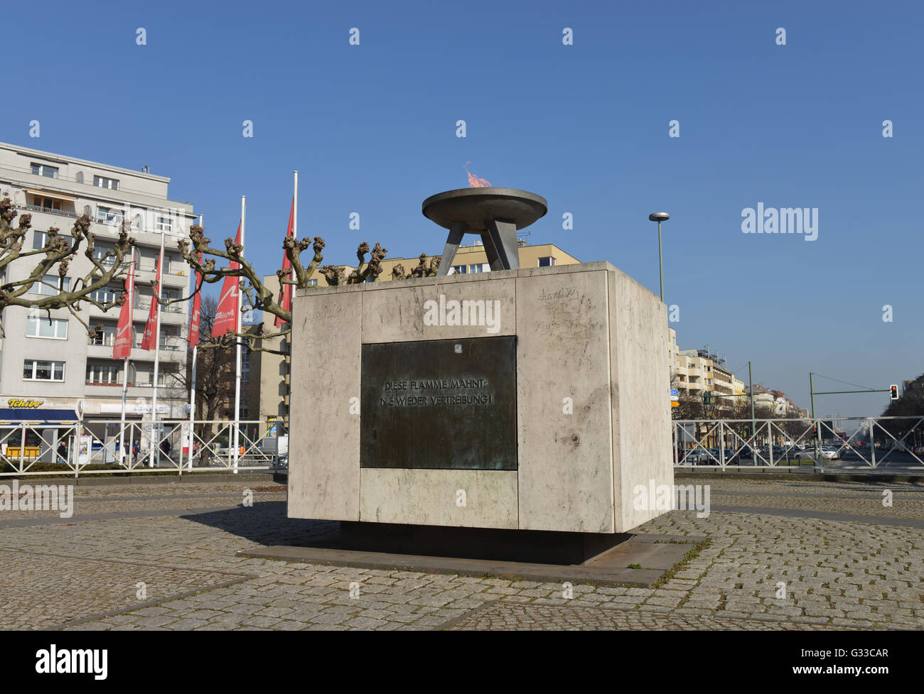 Denkmal fuer die opfer von flucht und vertreibung hi-res stock photography and images - Alamy