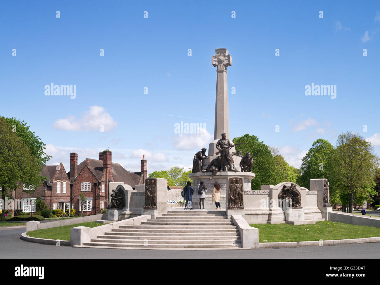 Port sunlight war memorial hi-res stock photography and images - Alamy