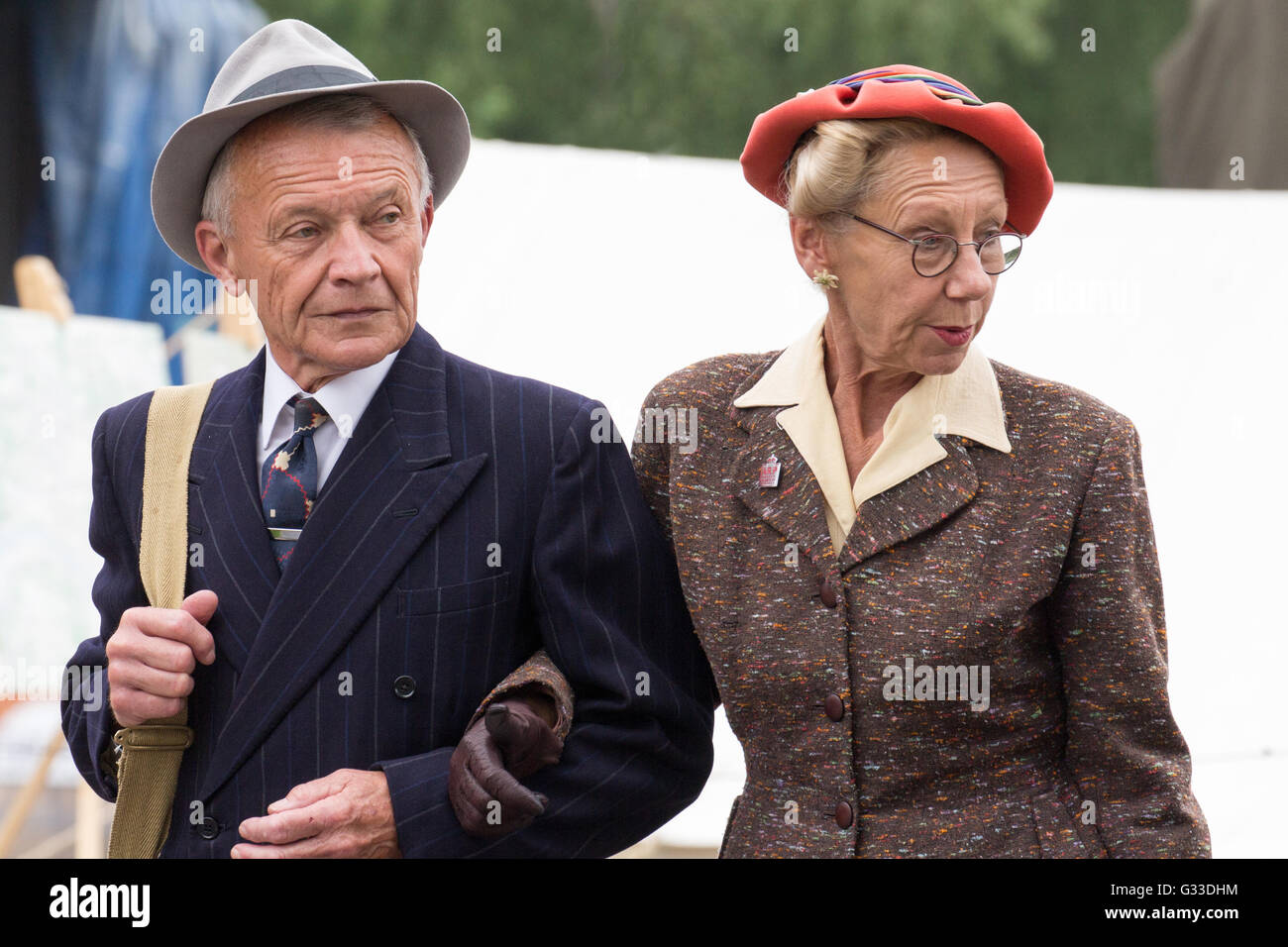 Reenactors at the 1940s Wartime Weekend on the Great Central Railway ...