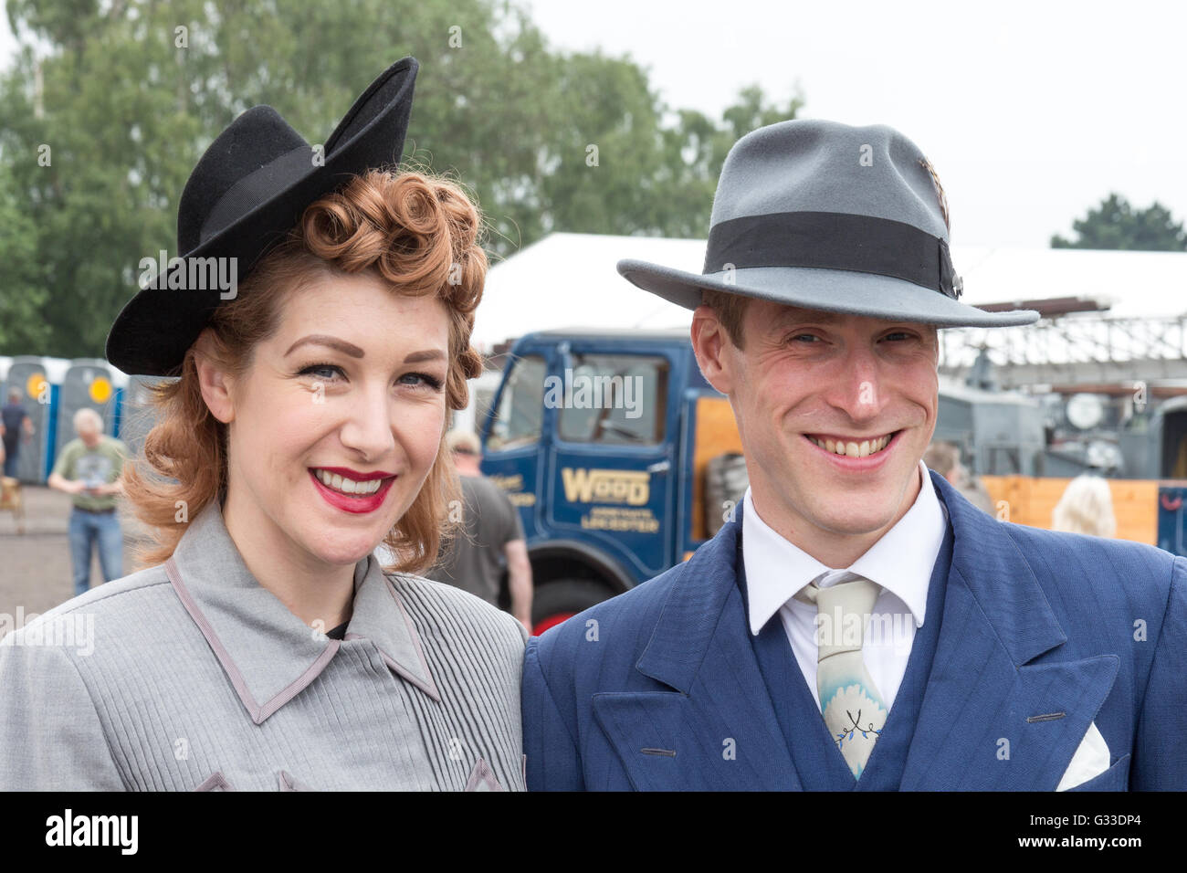 Reenactors at the 1940s Wartime Weekend on the Great Central Railway ...