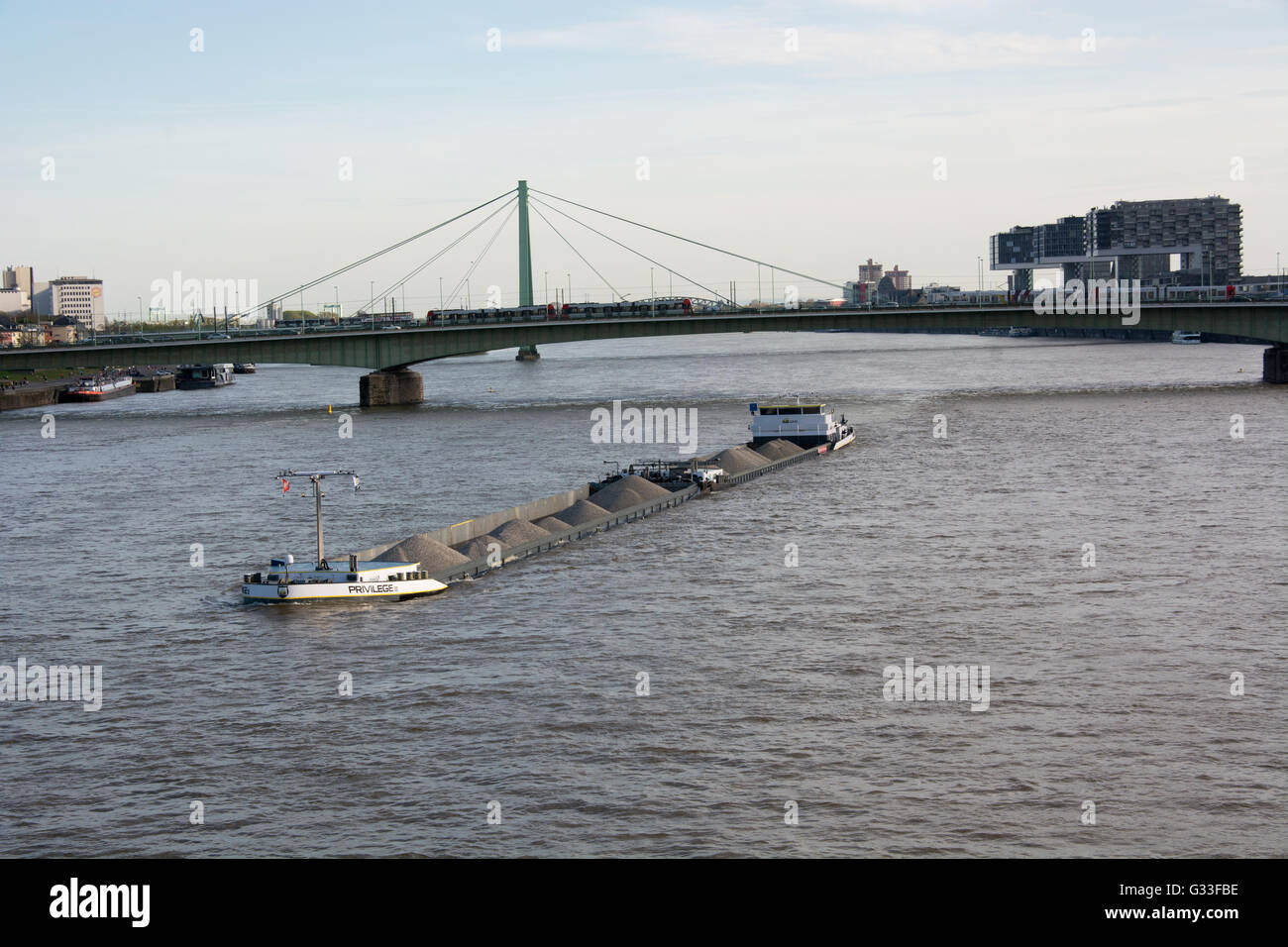 Motor barge hi-res stock photography and images - Alamy