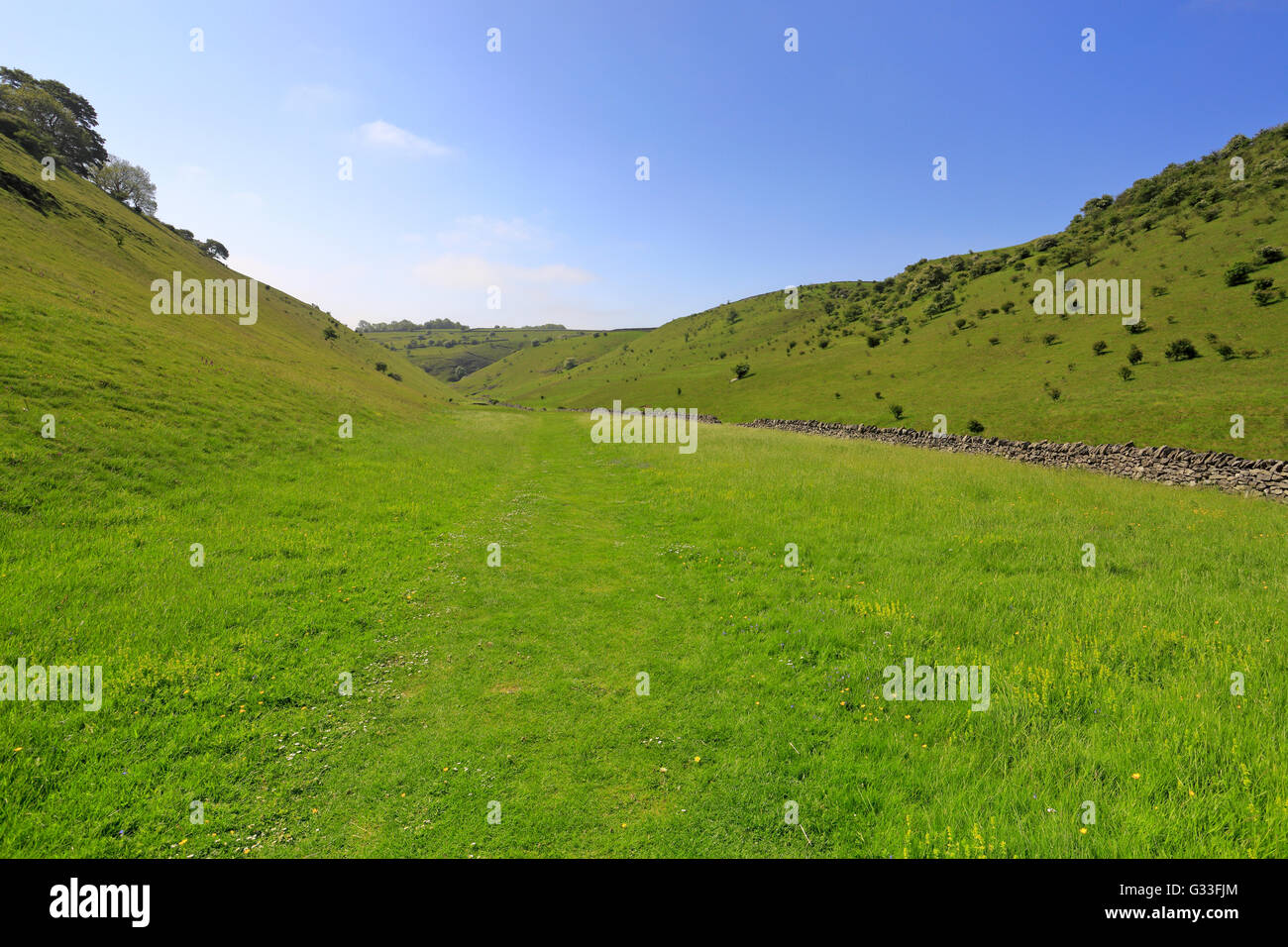 Cressbrook dale hi-res stock photography and images - Alamy